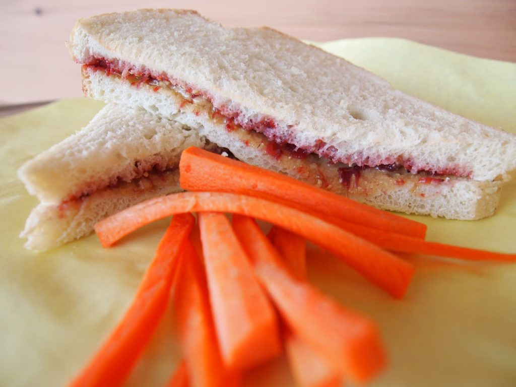 How To Get Your Toddler To Eat Healthy Food KidloLand how-to-get-your-toddler-to-eat-healthy-food-kidloland