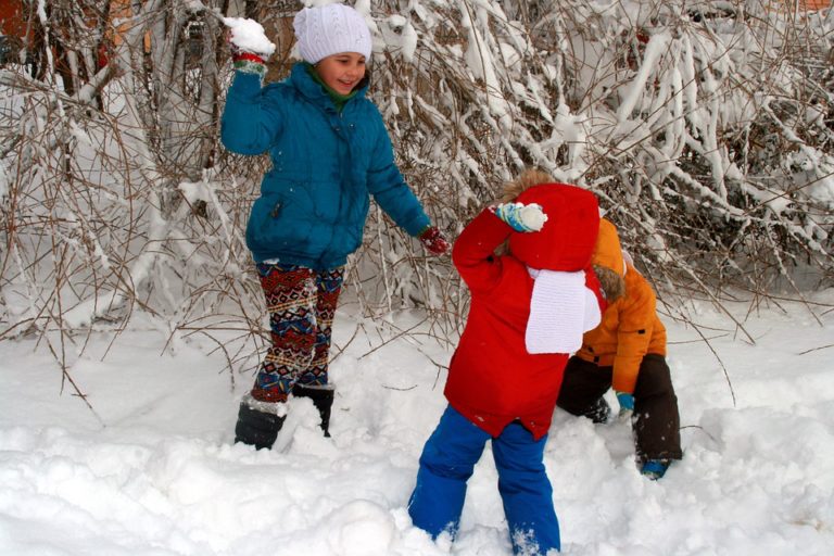 Top 10 Fun Winter Activities For Kids KidloLand top-10-fun-winter-activities-for-kids-kidloland