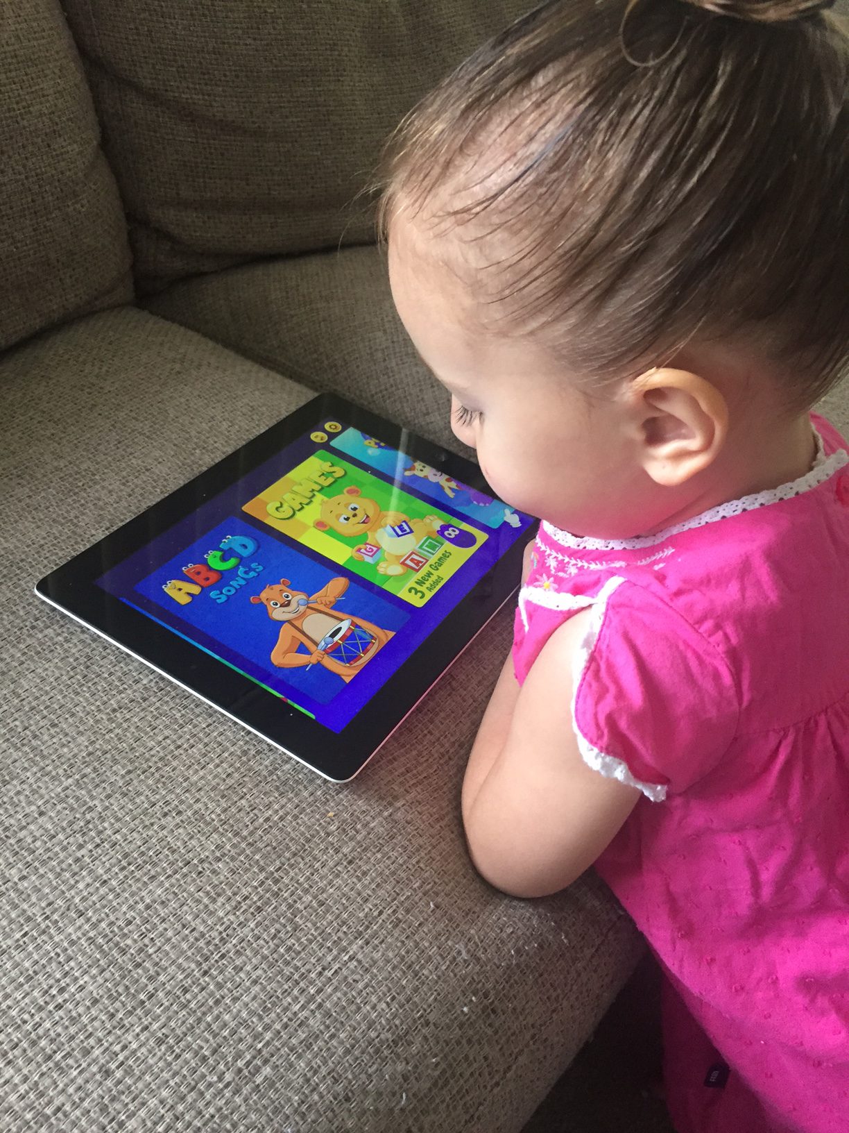 Why Do 275+ Mom Bloggers Recommend KidloLand? - KidloLand